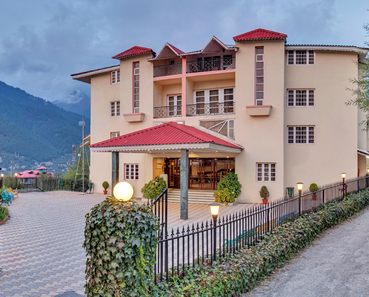 Explore 140+ Domestic and International Resorts with Club Mahindra