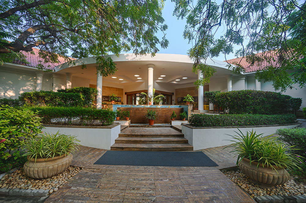 Explore 140+ Domestic and International Resorts with Club Mahindra