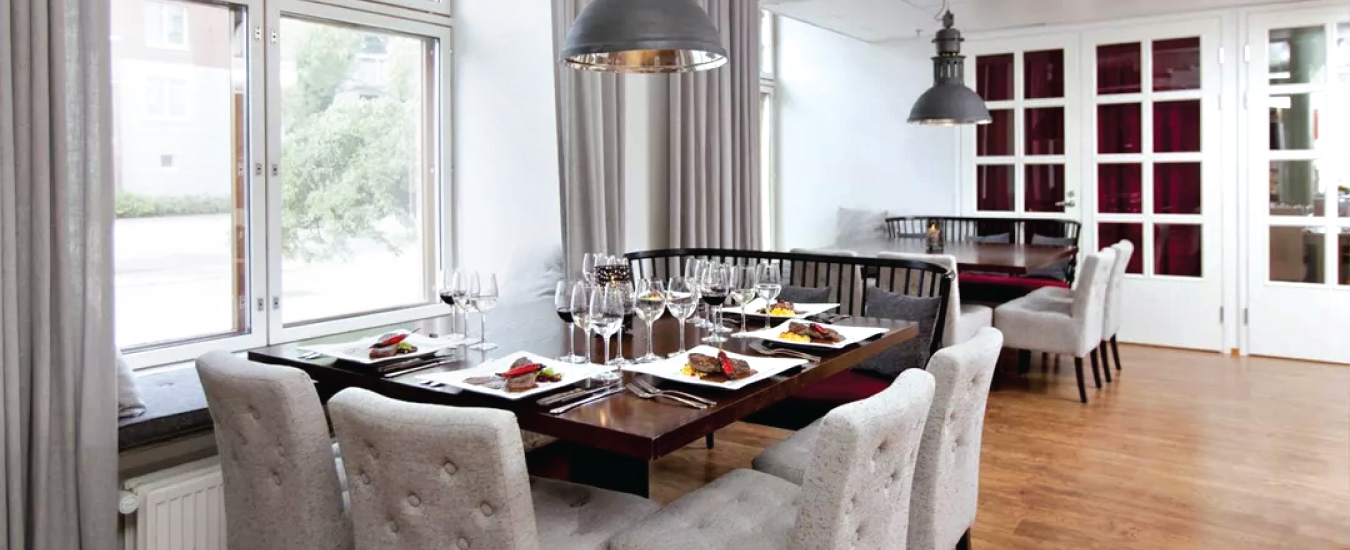 Visit Restaurant Cotton With Your Family