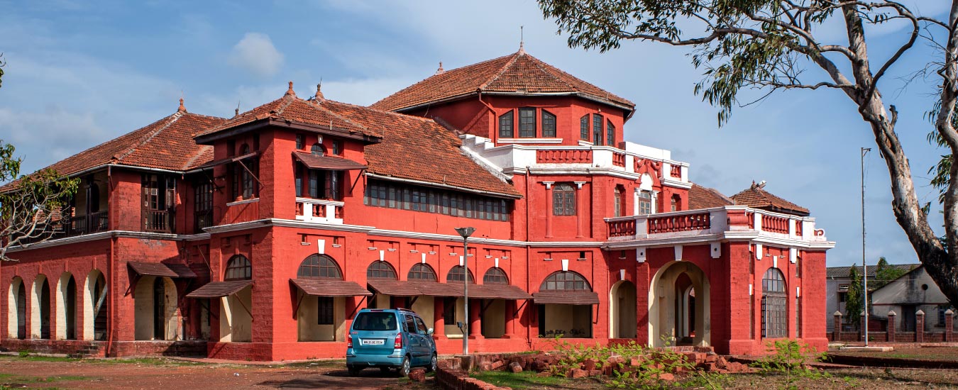 Experience Thiba Palace With Your Family